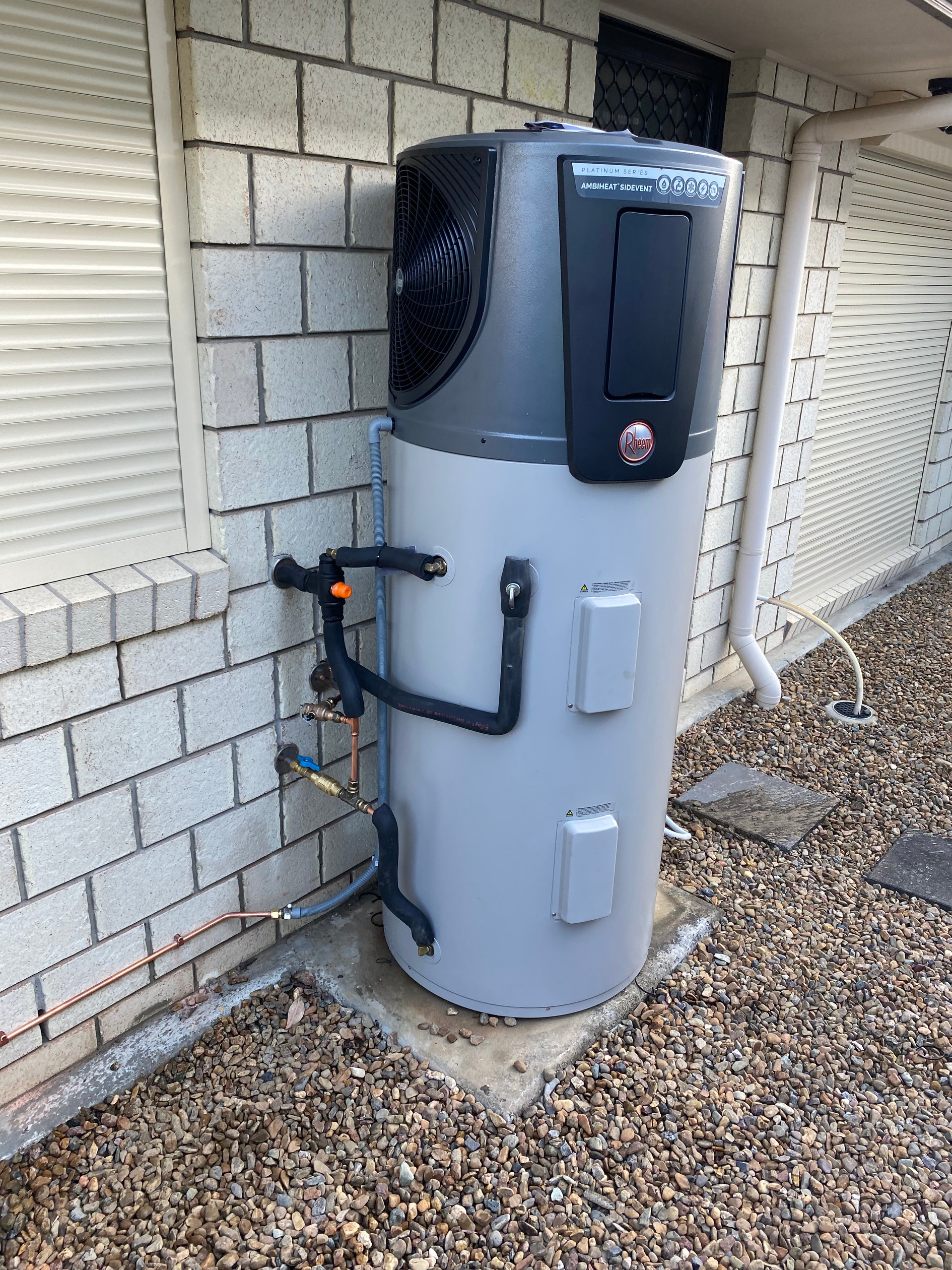 Rheem Ambiheat 270L Heat Pump (Installed) InstantFlow - Hot Water